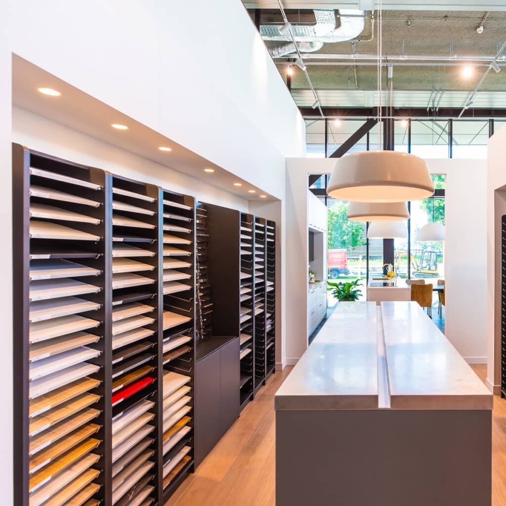 Alpha R - Products - Keylight